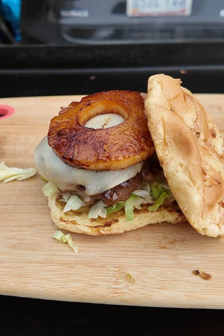 How To Make Smash Burgers On a Blackstone Griddle - Blackstone Griddle 101